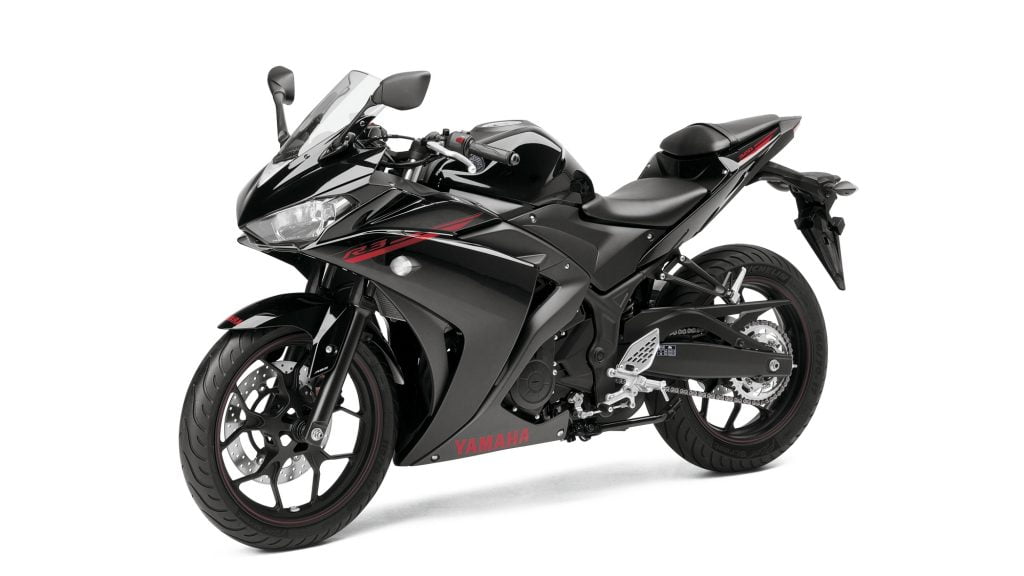 Yamaha R3 India Launch, Price, Pics, Specs, Details