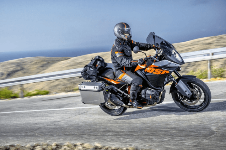 KTM 1050 Adventure: A Reasonably Priced Entry Level ATB » Car Blog India