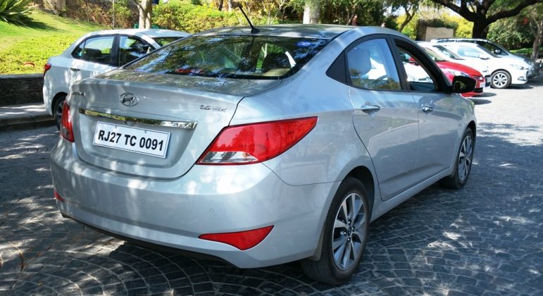 2015 Hyundai Verna Review: Sophisticated & Stylish Sedan » Car Blog India