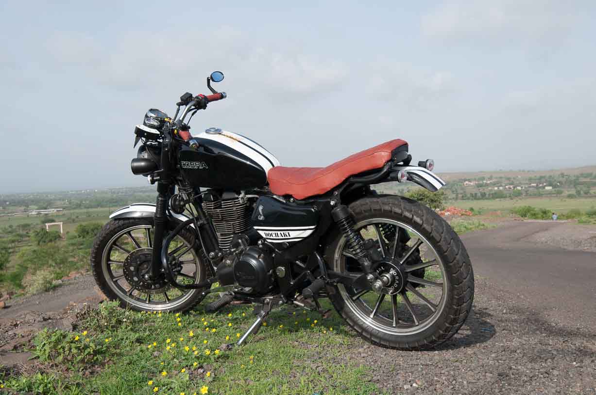 Check Out This Modified Royal Enfield Scrambler ‘Cobra’ by Dochaki ...