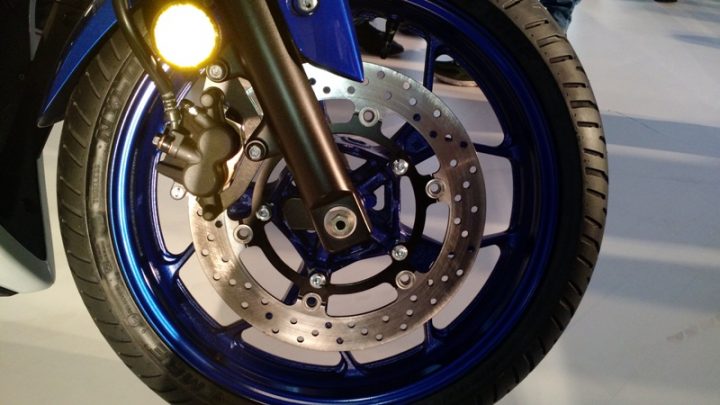 Yamaha R3 India Launch, Price, Pics, Specs, Details