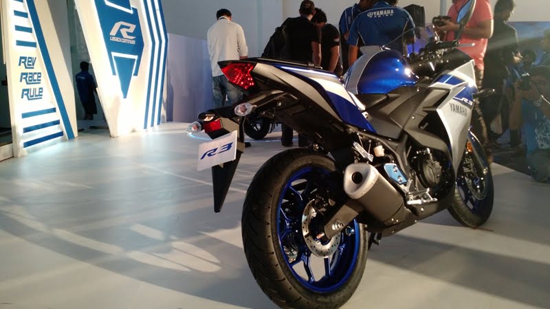 Yamaha R3 India Launch, Price, Pics, Specs, Details