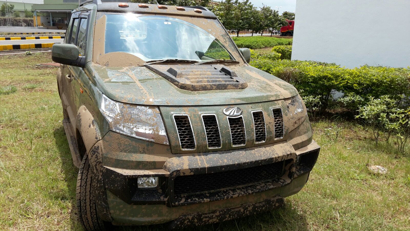 New 2015 Mahindra TUV300 Launched at INR 6.98 lacs! » Car Blog India