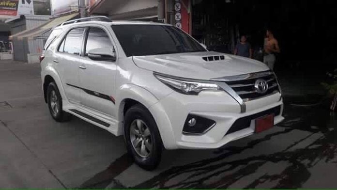 Old Toyota Fortuner Modified to Look Like New Model » Car Blog India