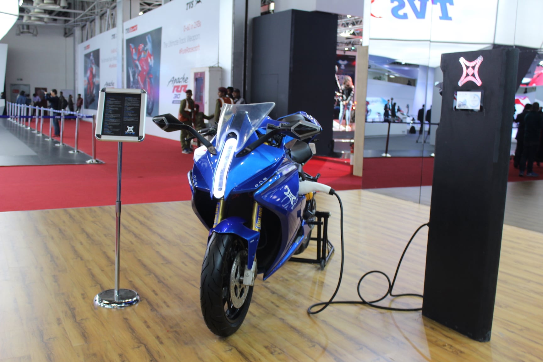 Emflux One Electric Superbike Debuts at Auto Expo 2018 » Car Blog India
