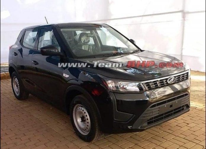 Mahindra XUV 300 variant wise exterior and interior images! » Car Blog ...