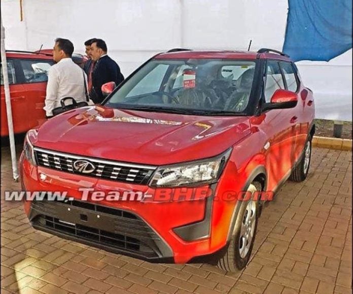 Mahindra XUV 300 variant wise exterior and interior images! » Car Blog ...