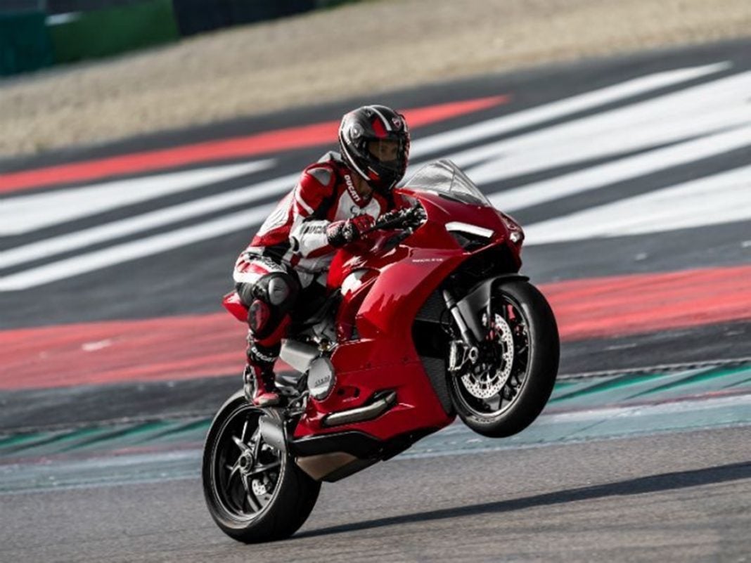 Ducati Unveils the Panigale V2 – The ‘Baby’ of the Panigale Family ...