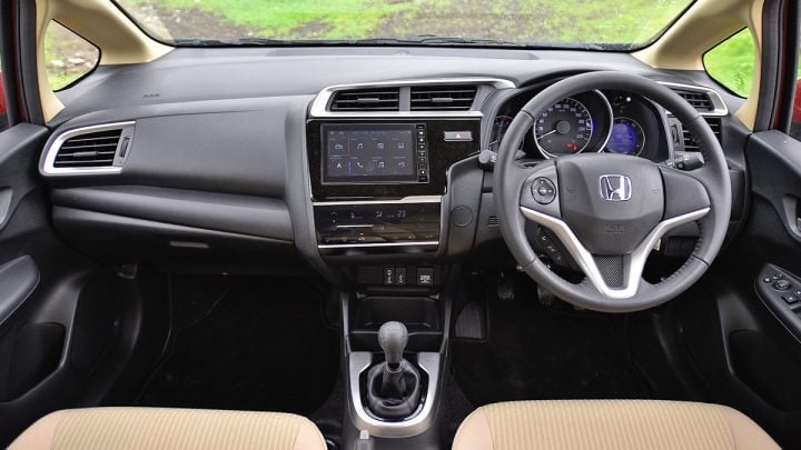 Tata Altroz Vs Honda Jazz – Specifications Comparison » Car Blog India