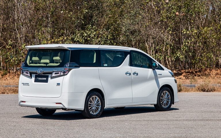 Toyota Vellfire – All You Need to Know About the Newest Luxury MPV ...