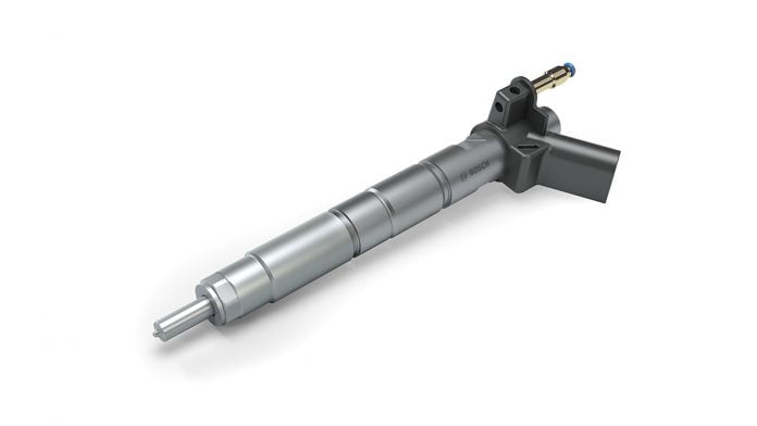 How Does Combustion Work In An Engine – Fuel Injectors And Spark Plugs ...