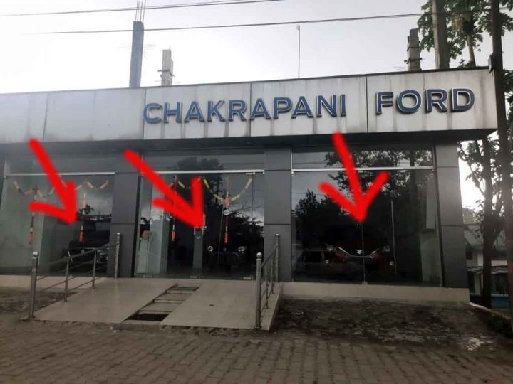 Ford Outlet Spotted Selling Maruti Baleno, Swift & Alto » Car Blog India