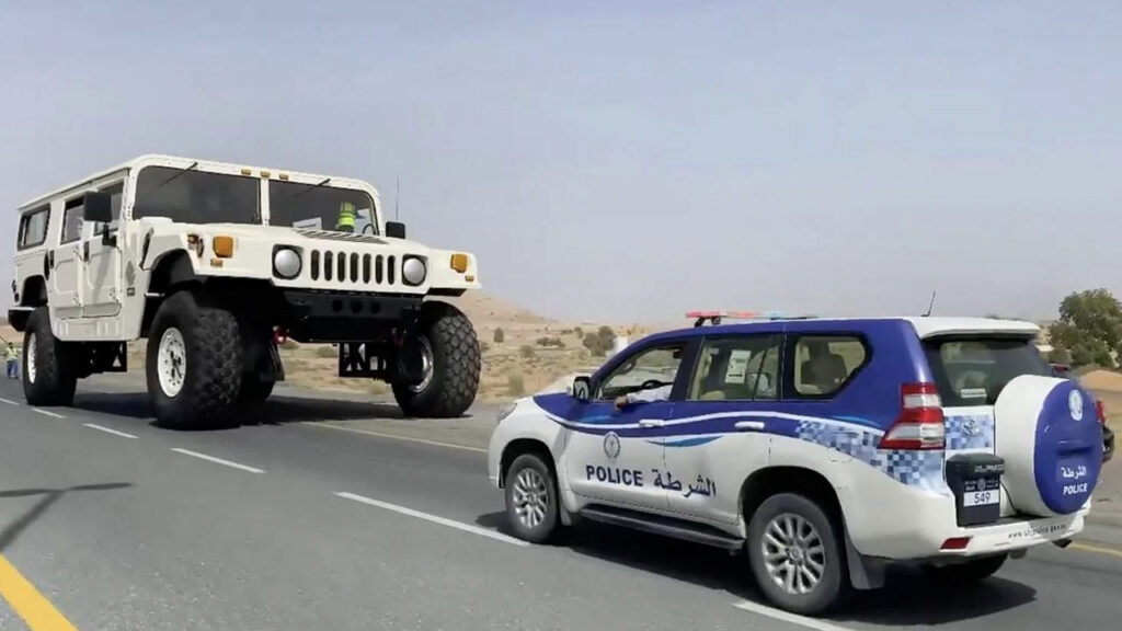 WATCH 21ft Tall World’s Biggest Hummer in Walkaround Video » Car Blog India