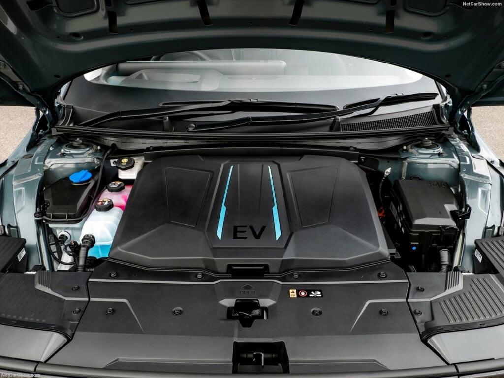 360-Degree View of India-Bound Hyundai Ioniq 5 - Car Blog India