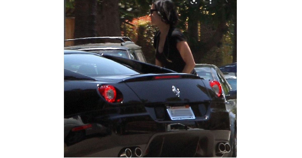 Here’s a Look at the Enviable Car Collection of Katy Perry » Car Blog India