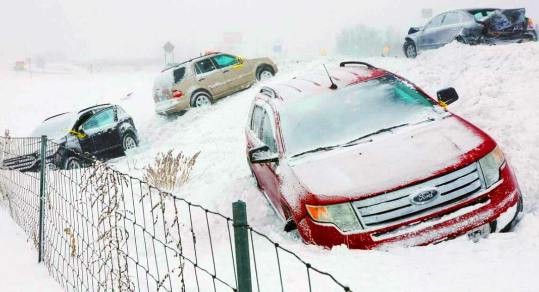 Dozens Dead in Winter Storm in USA, Death Toll to Rise Further