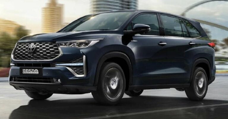 5 BIG Features of Toyota Innova Hycross Not Available on Crysta » Car ...