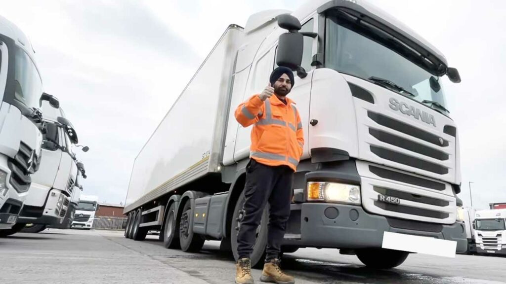 Indian Truck Driver in UK Shares His Income Details – VIDEO » Car Blog ...