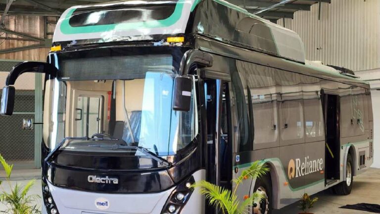 Olectra Greentech Unveils Hydrogen Bus with 400 km Range » Car Blog India