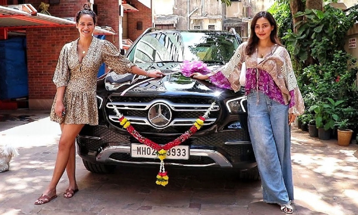New Mercedes Benz Cars of Bollywood Divas – Mrunal Thakur to Munmun Dutta » Car Blog India