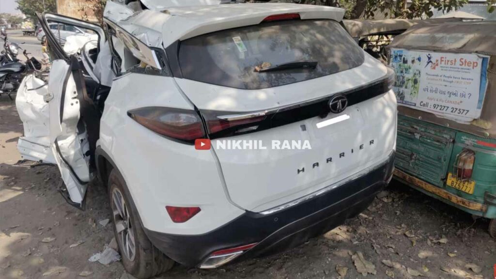 Tata Harrier Crashes at High Speed, 2 Killed & 3 Injured » Car Blog India