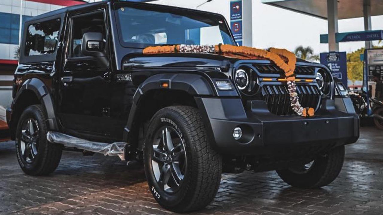 Lamborghini Huracan Owner Chooses Mahindra Thar, Over Defender ...