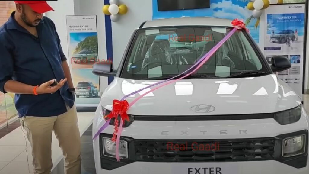 Rs 6 Lakh Hyundai Exter EX (Base Model) Detailed on Tape » Car Blog India