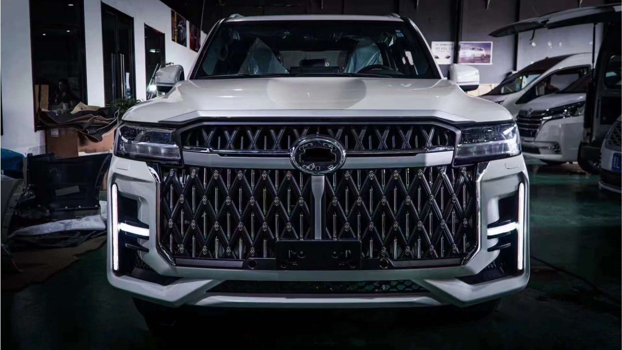 India’s First Modified Toyota Land Cruiser LC300 is Here » Car Blog India