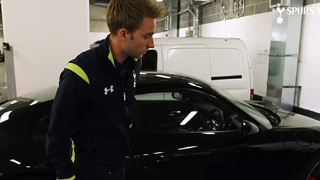 Car Collection of Manchester United Players is EXTRAVAGANT » Car Blog India