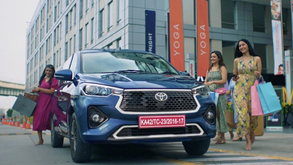Maruti Ertiga-Based Toyota Rumion Revealed Inside and Out in TVC ...
