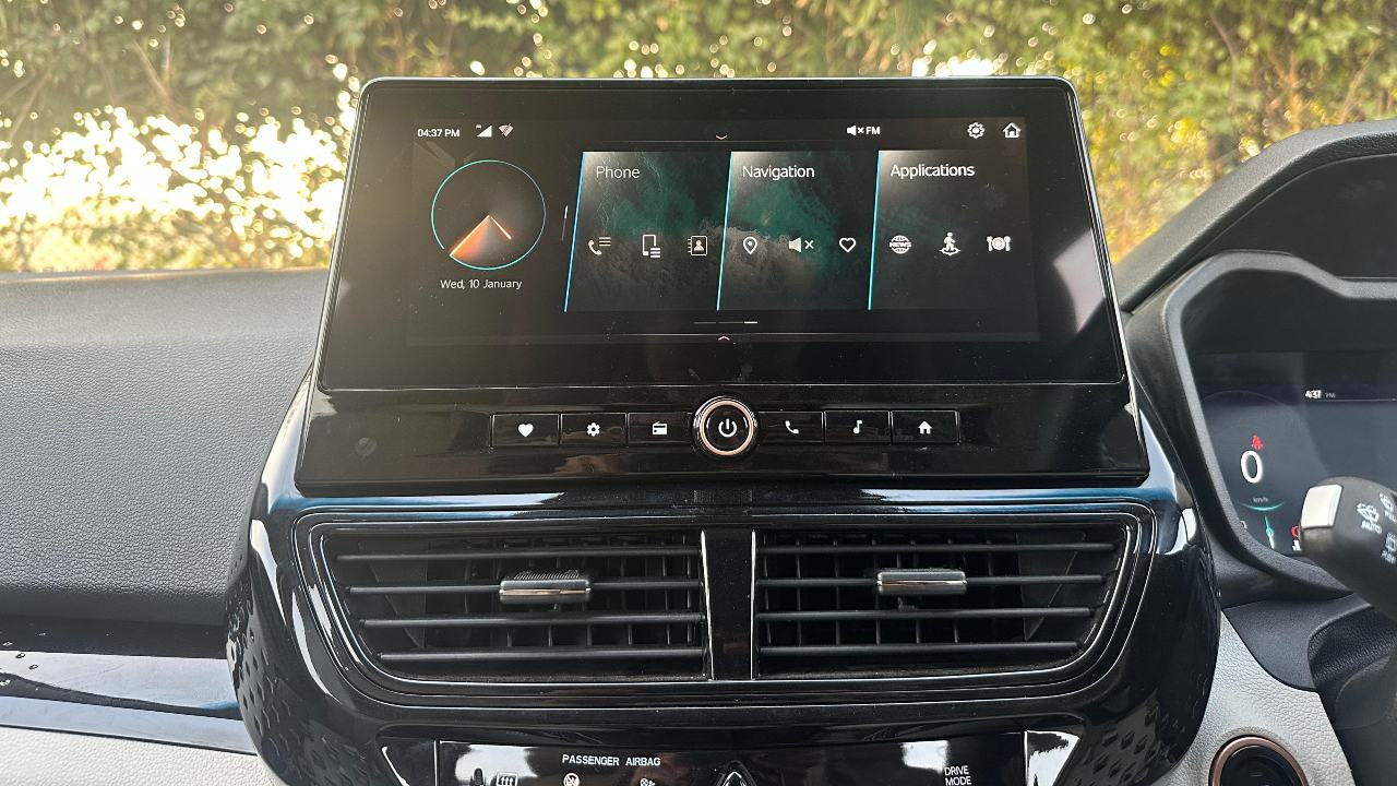 5 BIG Highlights of 2024 Mahindra XUV400 » Car Blog India