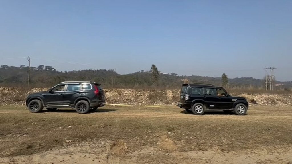 Mahindra Scorpio N vs Old Scorpio Classic Tug of War Yields Interesting Results » Car Blog India
