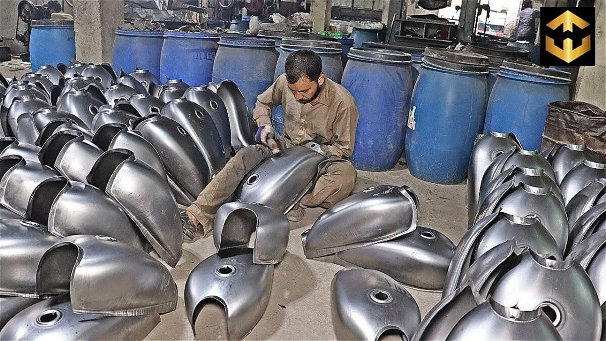 Video Shows How Motorcycle Fuel Tanks Are Manufactured » Car Blog India