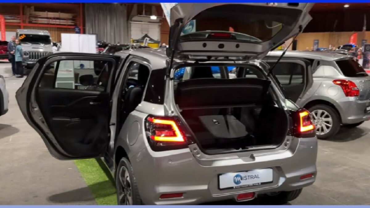 Latest Video Reveals Boot Space of New Maruti Swift