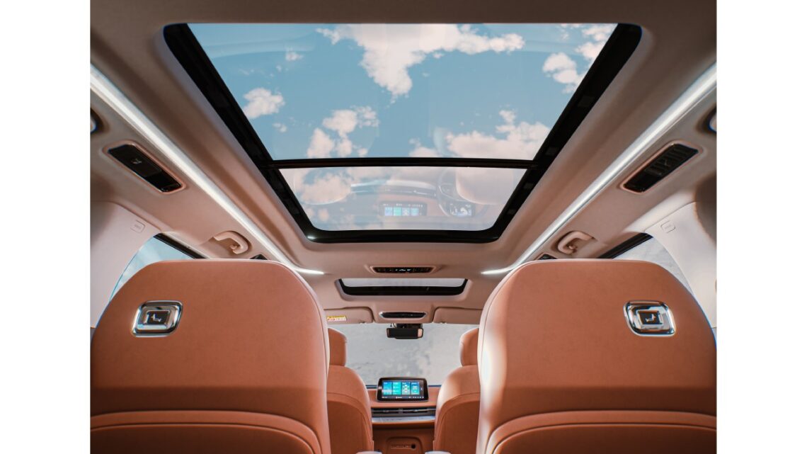 Bookings for MG M9 Limousine Commence in India