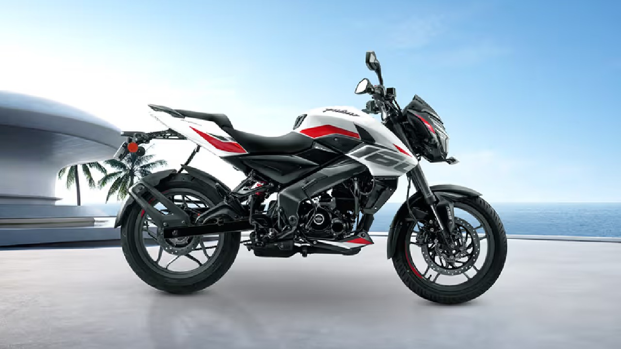 New KTM 160 Duke vs Bajaj Pulsar NS160 - Specs, Price, Etc.