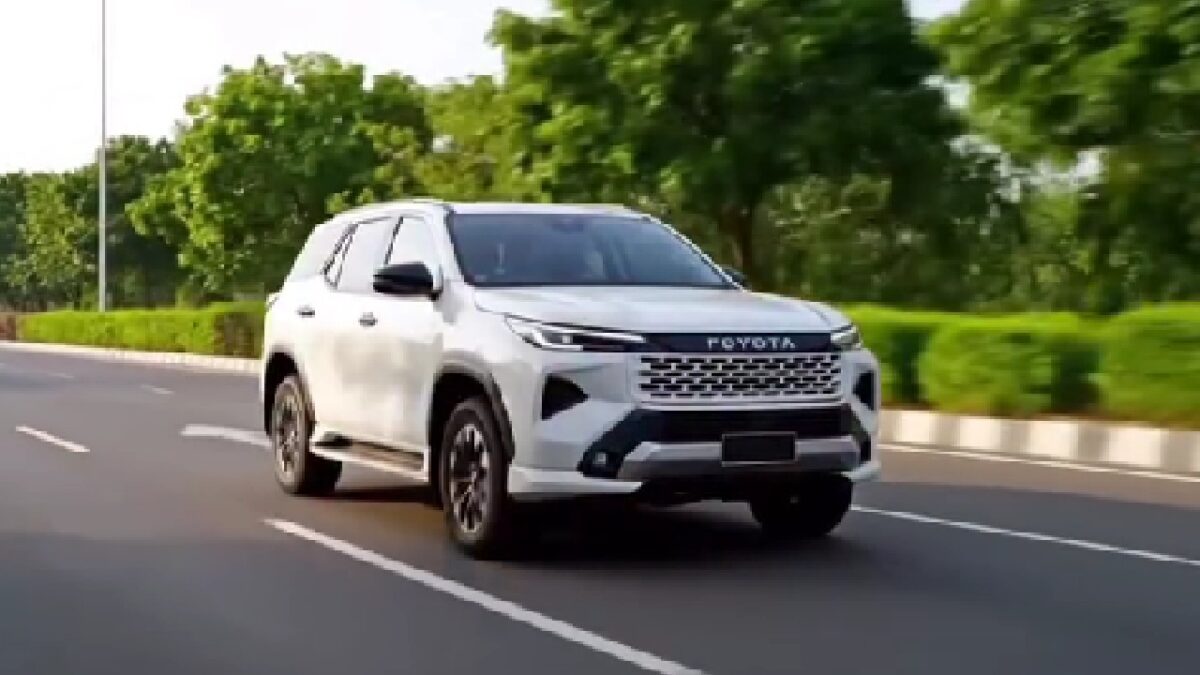 Next-Gen Toyota Fortuner Visualized Based on New Renderings